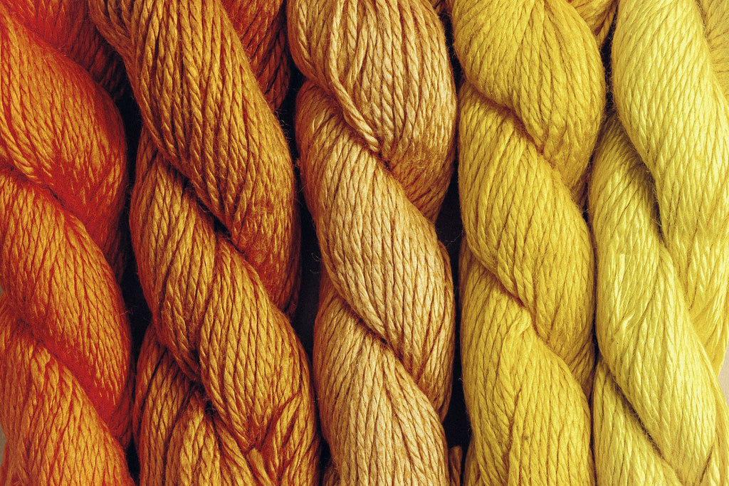 Pepper Pot Orange Silk Threads | Le Fil